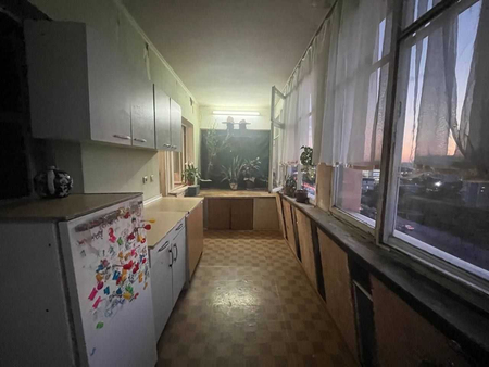 Срочно продается квартира 2*3/8/9 на Сергели 7  (J2953)