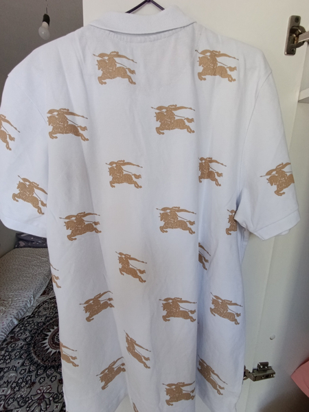 Futbolka Burberry