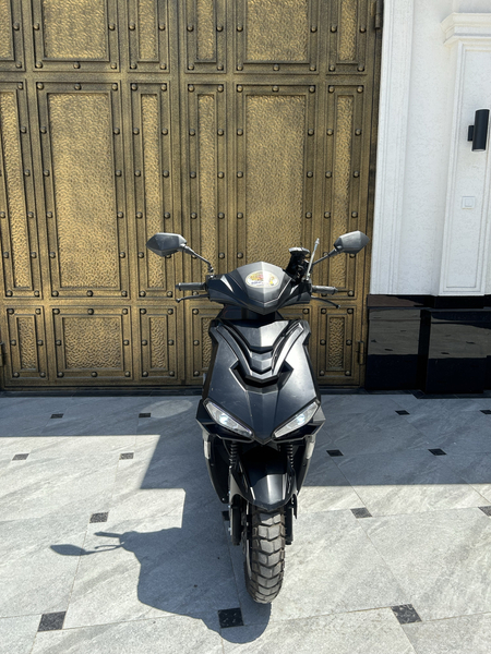 Skuter kawasaki italia R3