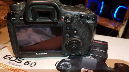 Canon 6d xolati yaxshi