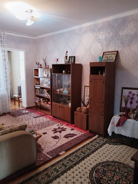 2/4/4 (улучшенка) ТТЗ-4, Карзинка, Мирзо-Улугбекский район,  Диадора.