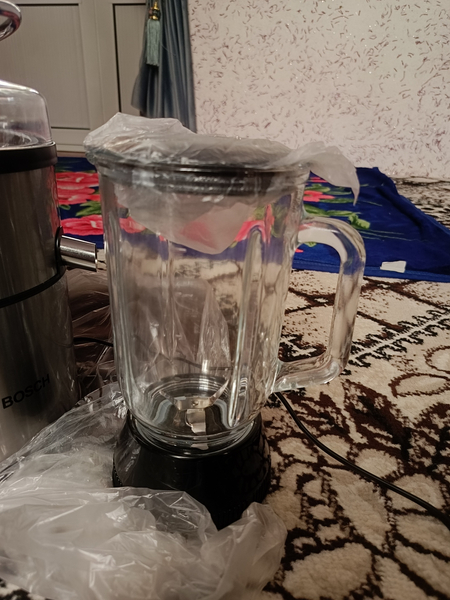 Bosch Blender arginal 1yil garantya sifatli  yangi