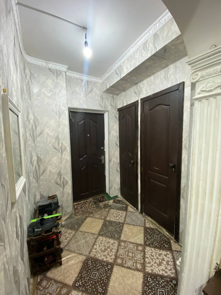 Срочно продам квартиру в Яшнабатский район метро рядом