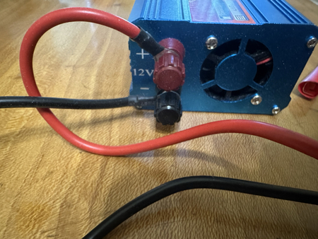 Инвертер 12 v = 220 v