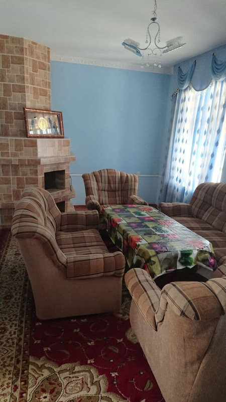 Dacha Arenda. Oila. Do'stlar