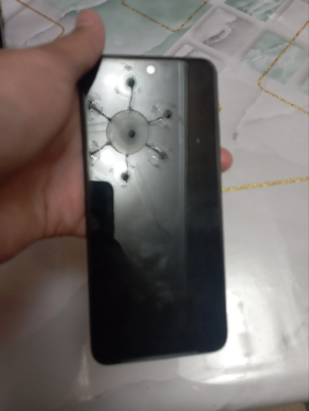 Redmi not 10 sotiladi  kerak bo\\\'lsa yozinglar