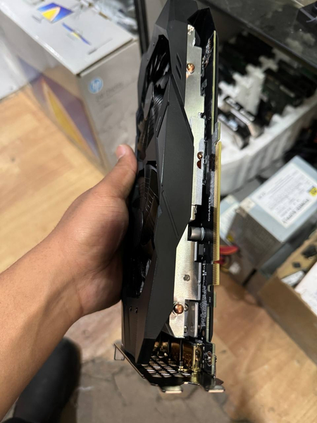 Gigabyte rtx2060 Super 8gb/192bit/ddr6