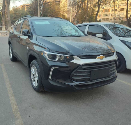 Qora yangi Tracker LS Plus новый чёрный, без пробега