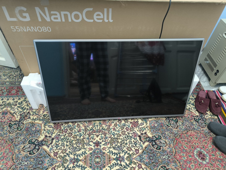 Продаётся LG 47LB580V с ДЕФЕКТОМ