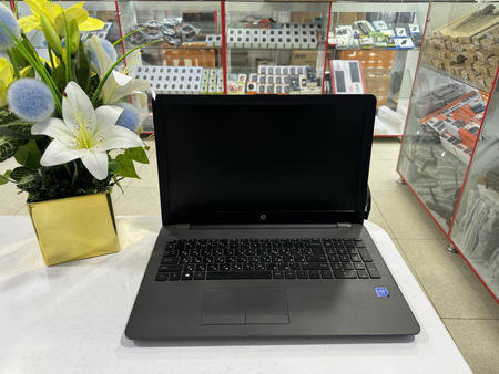Hp zor holatdagi ofisnoy arzon narxda 4/500 gb hotiralik