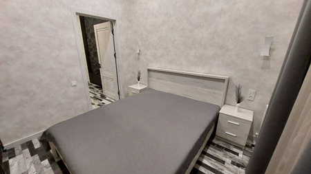 Продается квартира в лучшем ЖК  Xon Saroy. 1в2/3/10. 42м2 + Балкон.