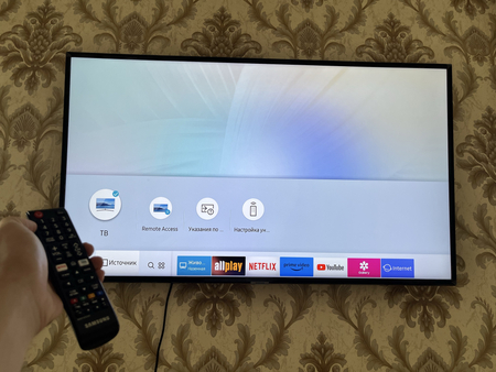 Телевизор Samsung TV 43” UHD TV 4K 7s RU7100