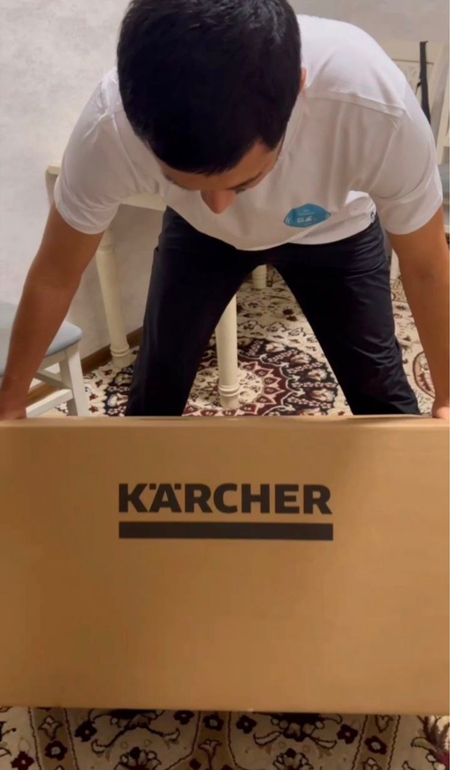 моющый профисиональный пелесос KARCHER puzzi 10/1