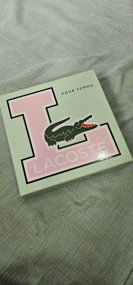 Lacoste pour femme