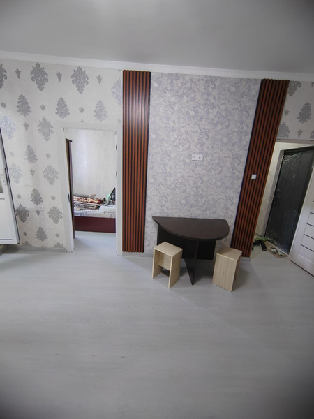 ,Срочно продается квартира балкон 1,5/3 метро Чиланзар Ц