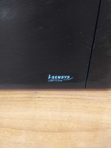 Продаётся черно белый  принтер Canon  i-sensys  LBP113w