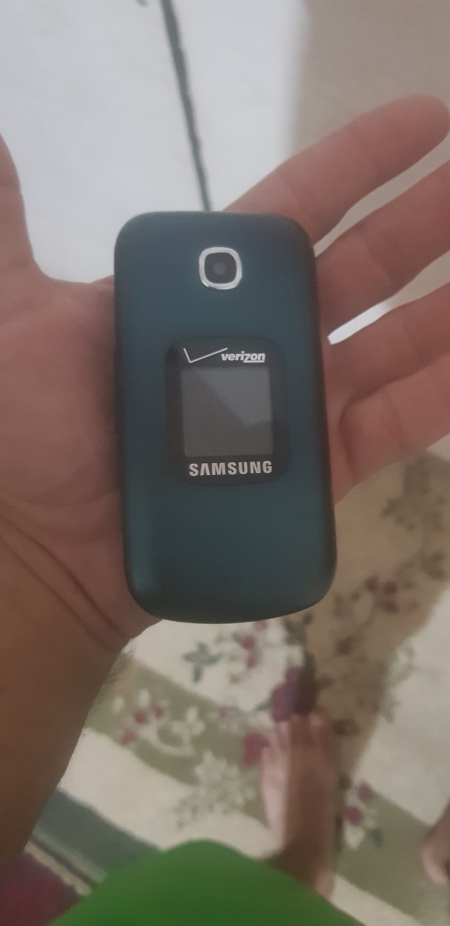 Samsung duos 3 sotiladi