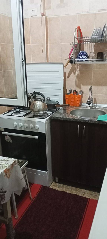 Срочно Аренда  1 ком 1 этаж мебель и техника Кадешва