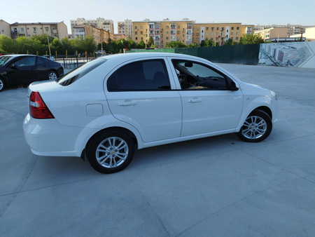 Нексия 3  фулл автомат  автокредит