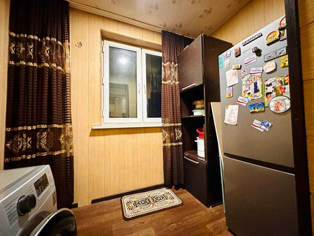 Срочная продажа: квартира с ремонтом 2/4/4 Кирпич. Дубовая . 54 м2
