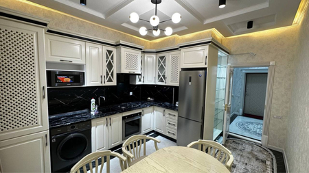 Продается 2 комнатная квартира площадью 58 кв.м. Адрес Фрунзе