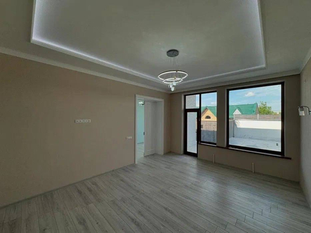 Продается Евро дом Ор-р: Ахунбабаев 330м2
