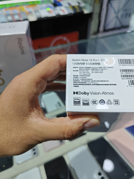 Redmi Note 14 pro+ v nalichi