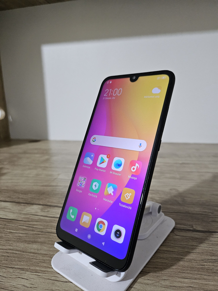 Redmi 7 sotiladi