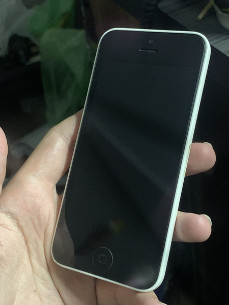 Продам iPhone 5c
