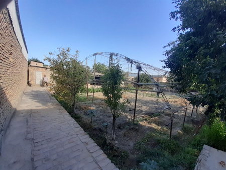 3суткли   Парник сотилади