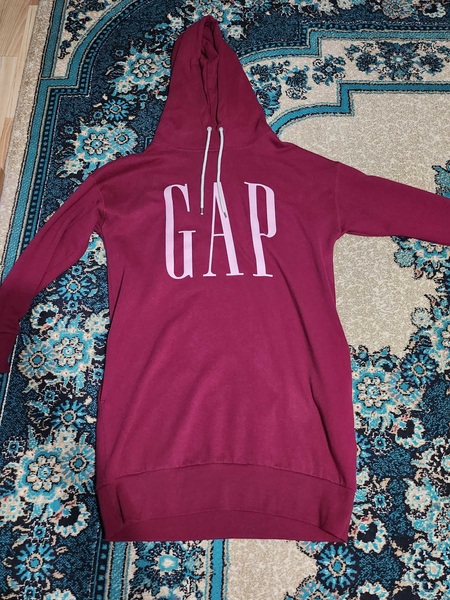 Платье худи GAP Б/У в отличном состоянии