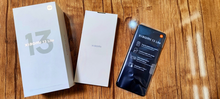 Xiaomi 13 lite 256 GB srochna sotiladi