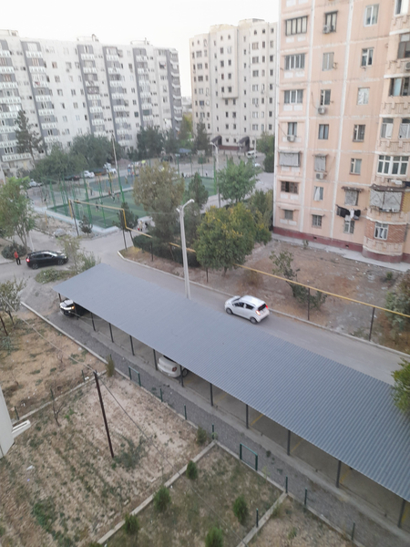 Avtomabil uchun garaj sotiladi