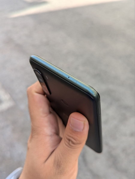 HTC u20 5g (8/256 doubly atmos как магнитола)