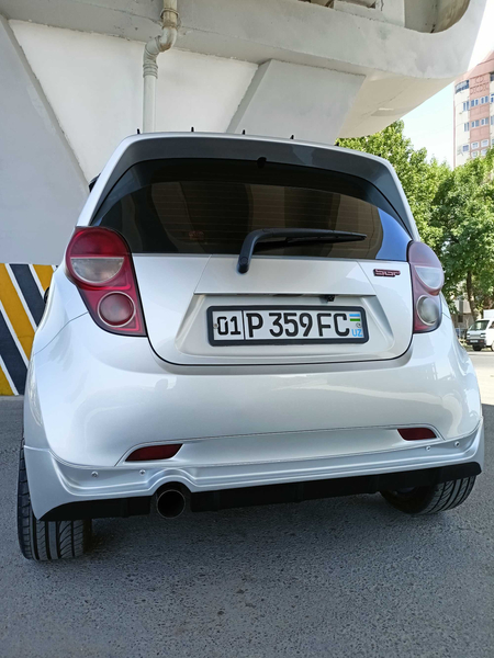 Продам авто Chevrolet Spark
