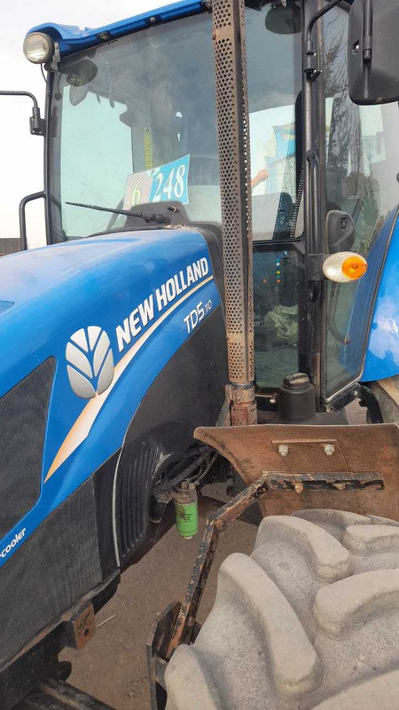 Қишлоқ хўжалиги техникаси NEW HOLLAND TD-5