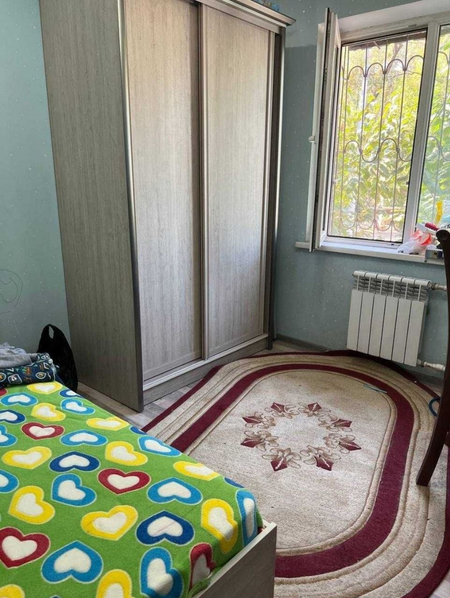 Продаётся на Карасу-4 5ком