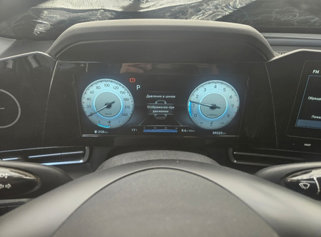 Hyundaj Elantra 2021