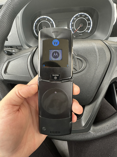 Motorolla razr v3i