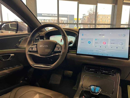 Продается BYD HAN EV,  715km Flagship