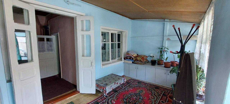 Боткина 2 хона 3 хона килинган оилага ижара топ. 300 у.е.