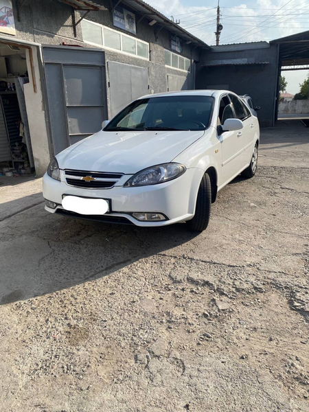 Lacetti 1.8 срочно