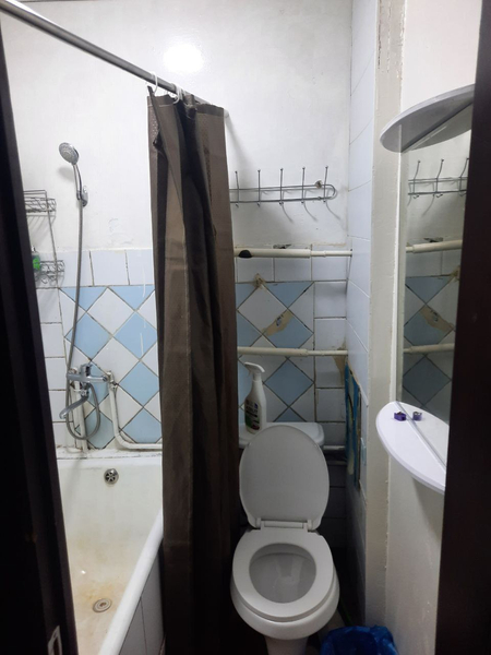 Chilonzor metro UluG'bek Drem park gofur gulom yonida 4 kv 1 xonali uy