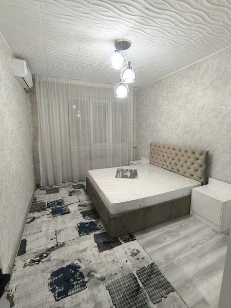 Продается 3в4 комнатная кв 65м2 цена 73500$.ZA010
