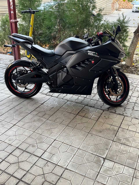Ducati Panigale электромотоцикл 4кВт