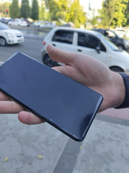 Xiaomi 11 pro в идиальном состоянии