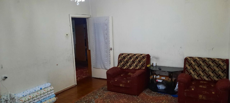 Продаётся 4 х комнатная квартира