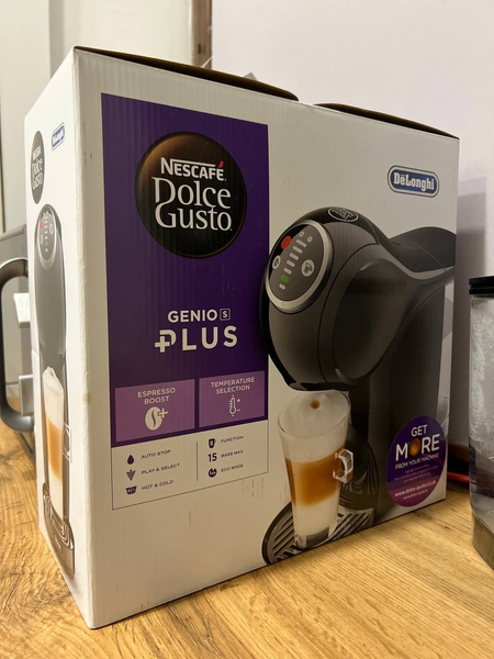 Продаю Капсульную Кофемашину Delonghi Dolce Gusto Genio S Plus