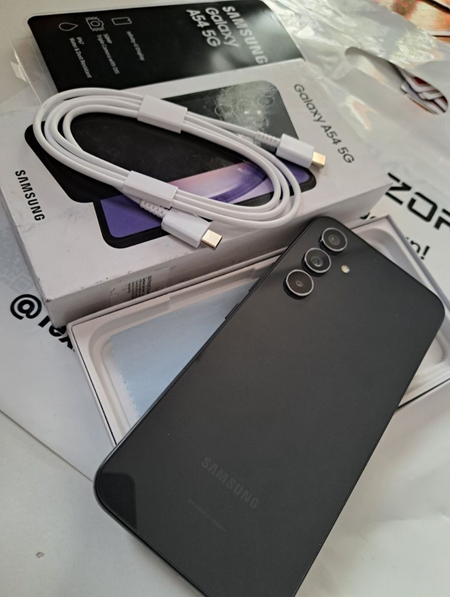 Samsung galaxy a54 8/128gb sotiladi
