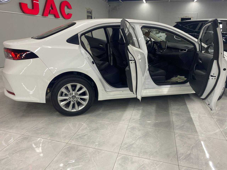 tayota carolla 1.2 turbo 2023